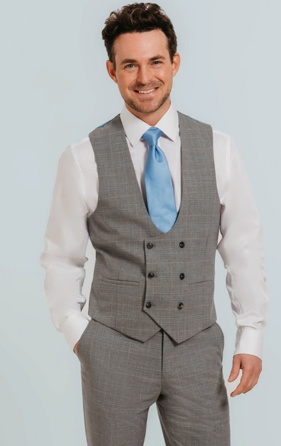Dobell Light Grey Check 3 Piece Suit | Dobell